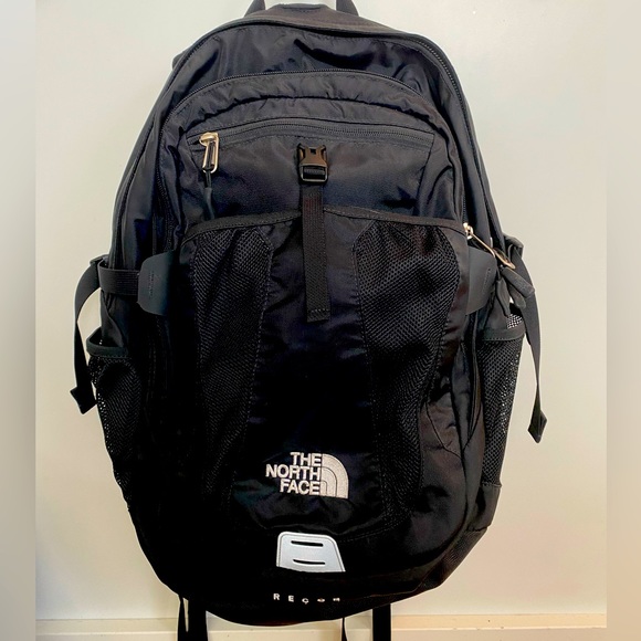 The North Face | Bags | The North Face Womens Recon Backpack Tnf Black ...